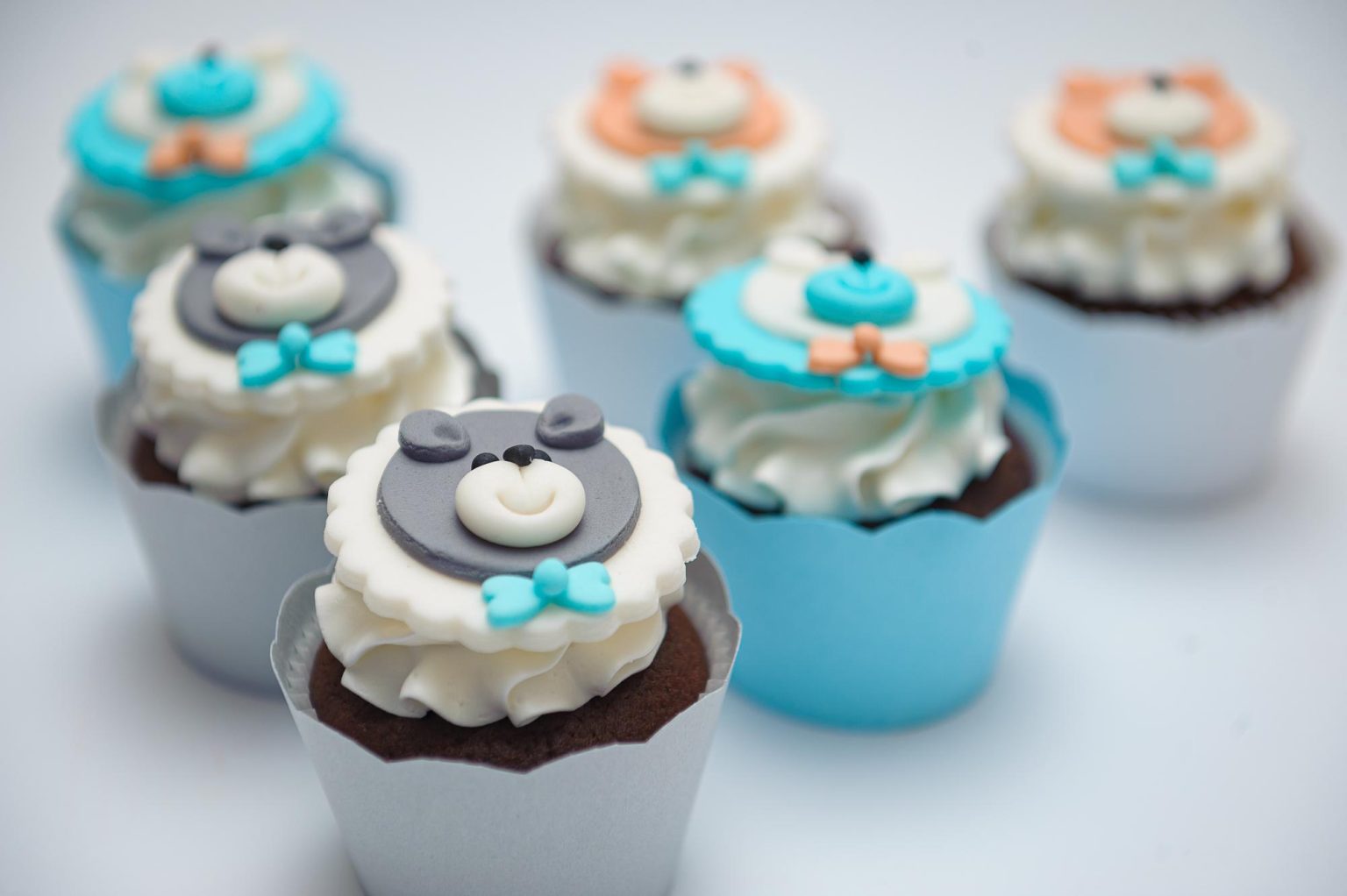 Fondant casero: qué es, tipos y receta fácil paso a paso